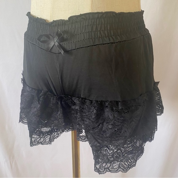 LIZ LISA | Intimates & Sleepwear | Retro Satin Lace Ruffle Bloomers ...